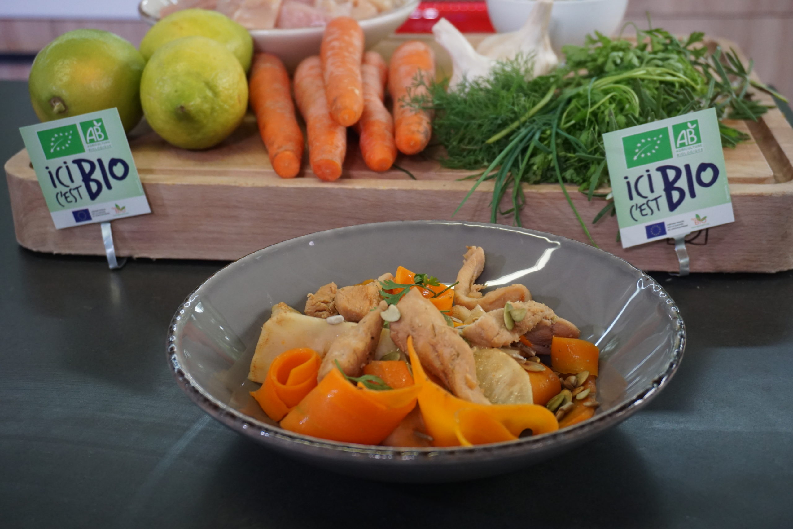 Qu'est-ce qu'un poulet bio? - Agence Bio